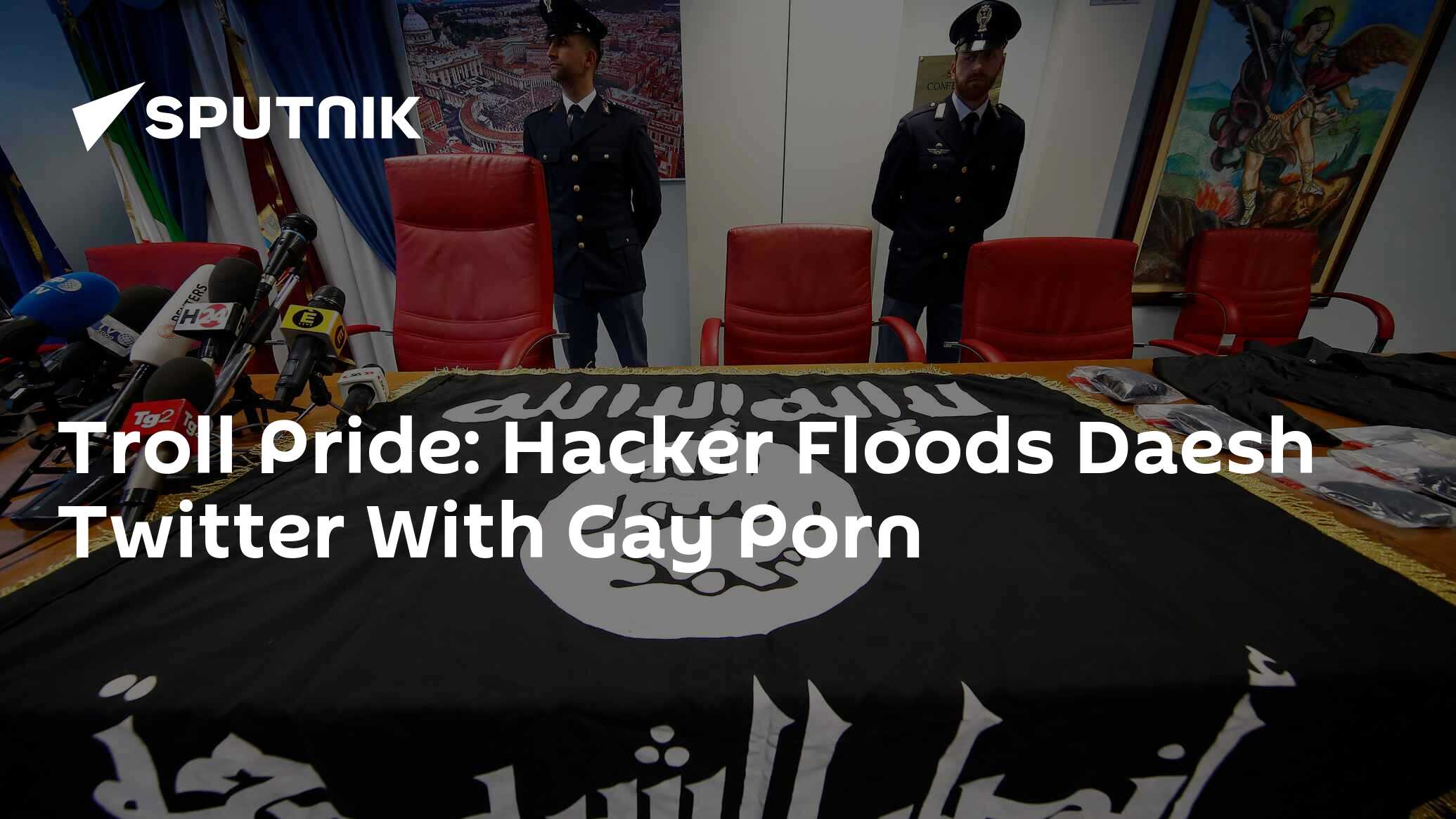 Troll Pride: Hacker Floods Daesh Twitter With Gay Porn - 26.04.2017 ...