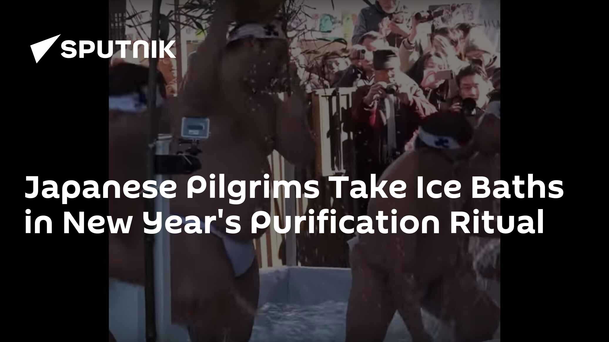 Japanese Pilgrims Take Ice Baths in New Year's Purification Ritual - 16 ...