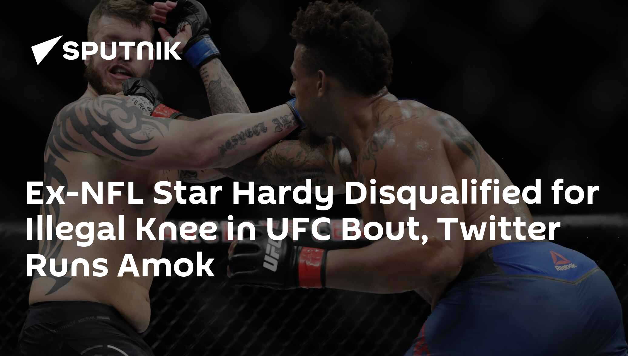 Ex-NFL Star Hardy Disqualified for Illegal Knee in UFC Bout, Twitter ...