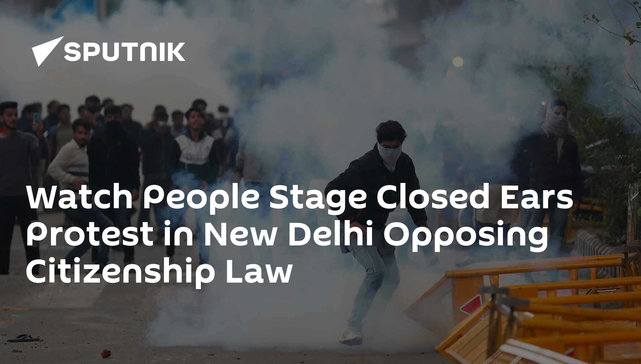 Watch People Stage Closed Ears Protest in New Delhi Opposing ...