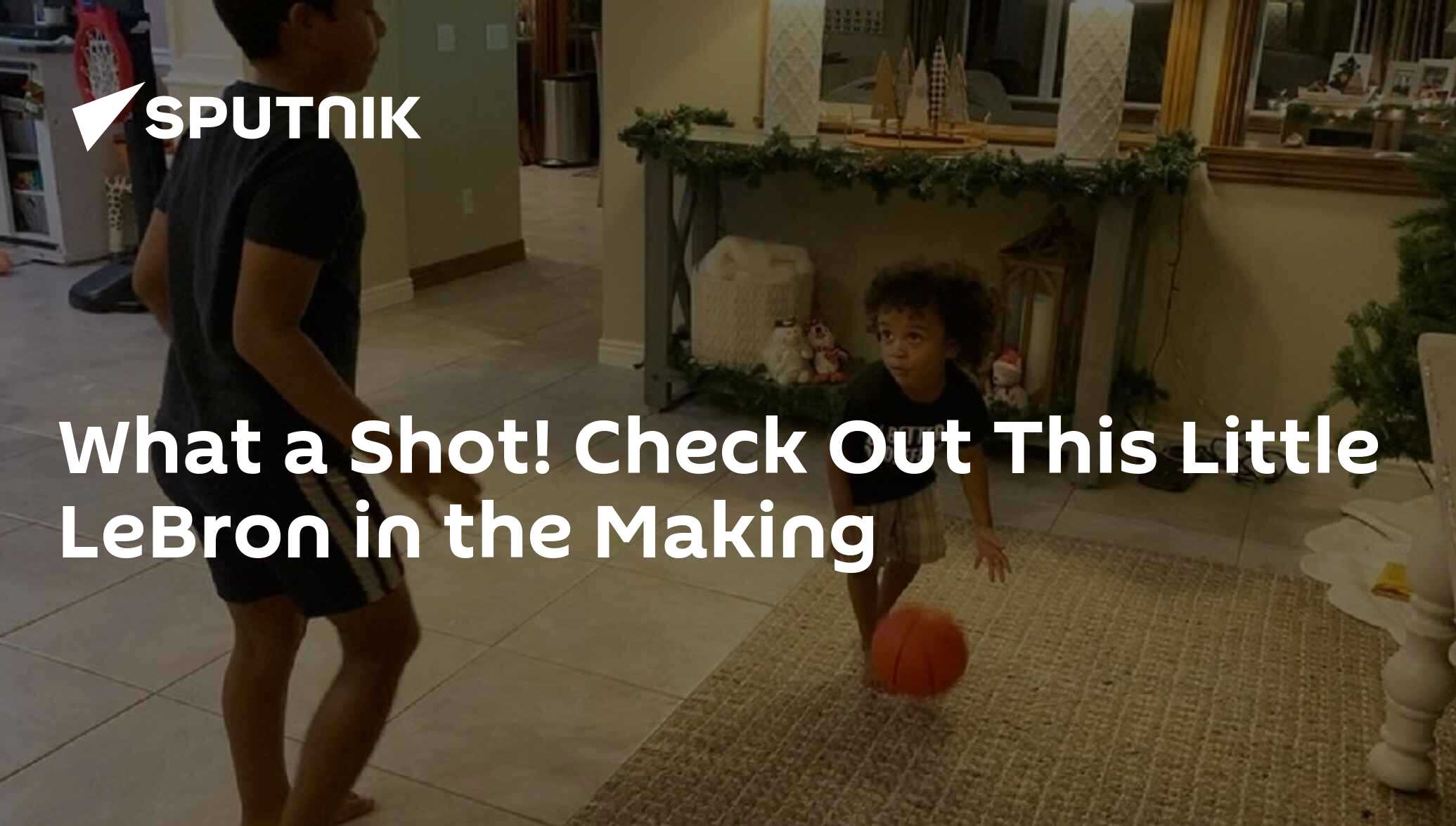 What a Shot! Check Out This Little LeBron in the Making - 01.12.2020 ...