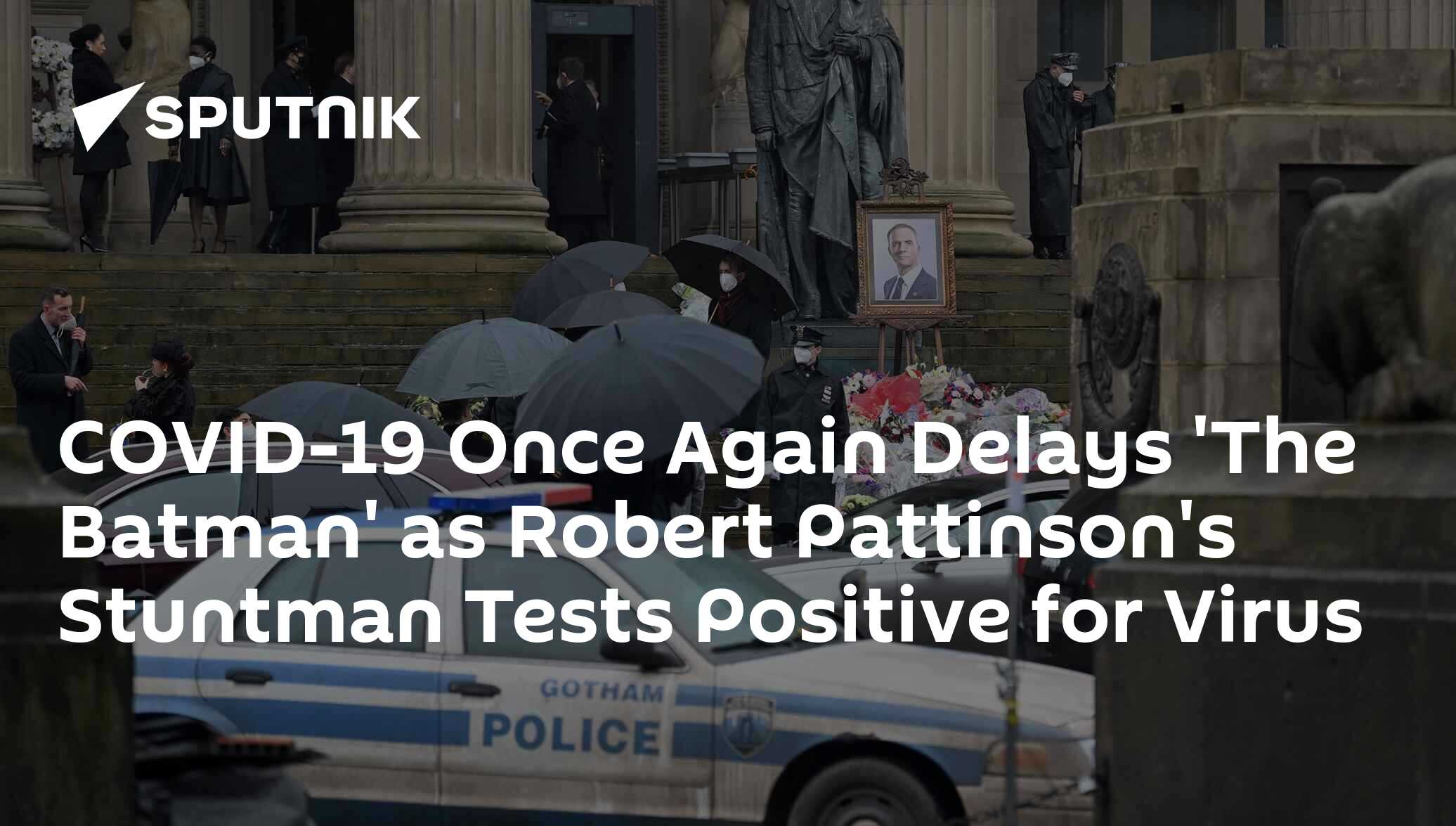COVID-19 Once Again Delays 'The Batman' as Robert Pattinson's Stuntman ...
