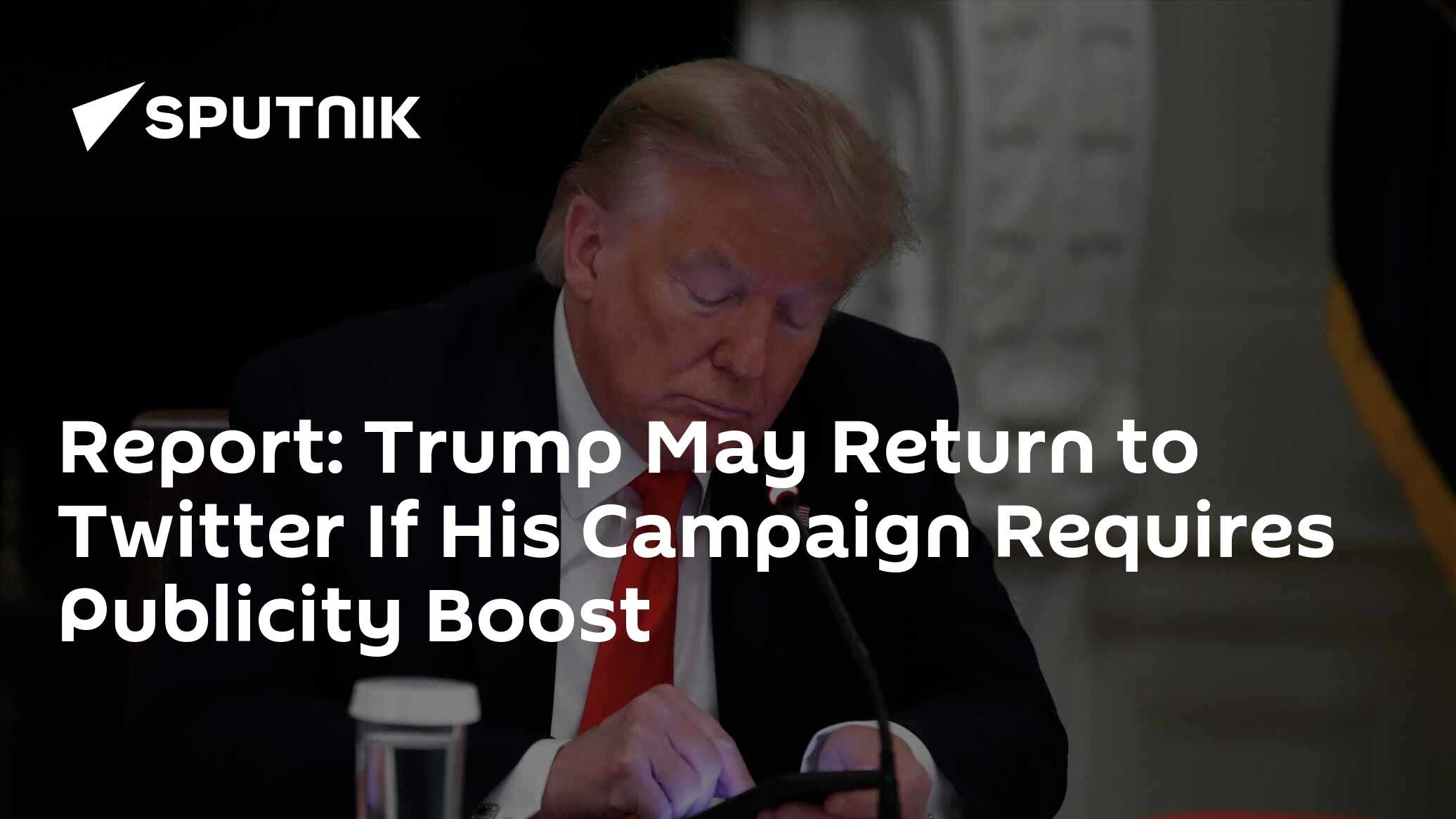 Trump May Return to Twitter, Insiders Say