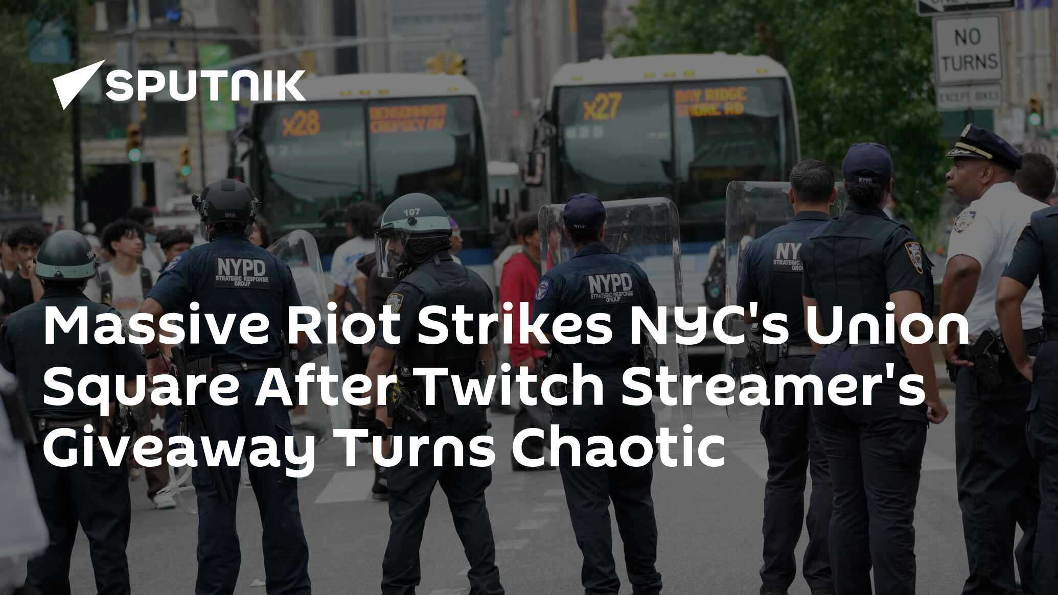 Kai Cenat's Giveaway Event Turns Manhattan's Union Square Into Chaos