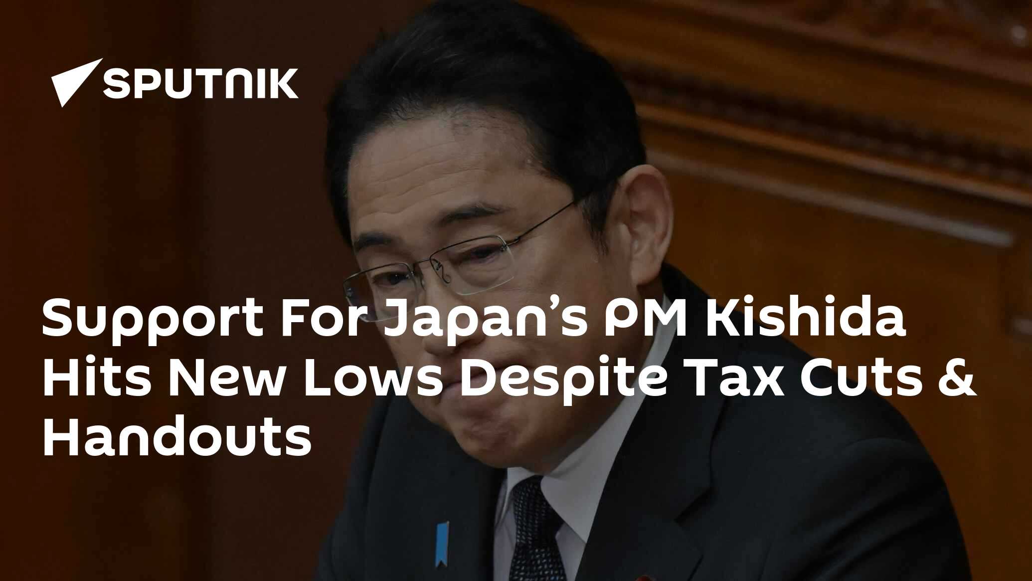 Support For Japan’s PM Kishida Slumps Despite Offered Tax Cuts & Handouts
