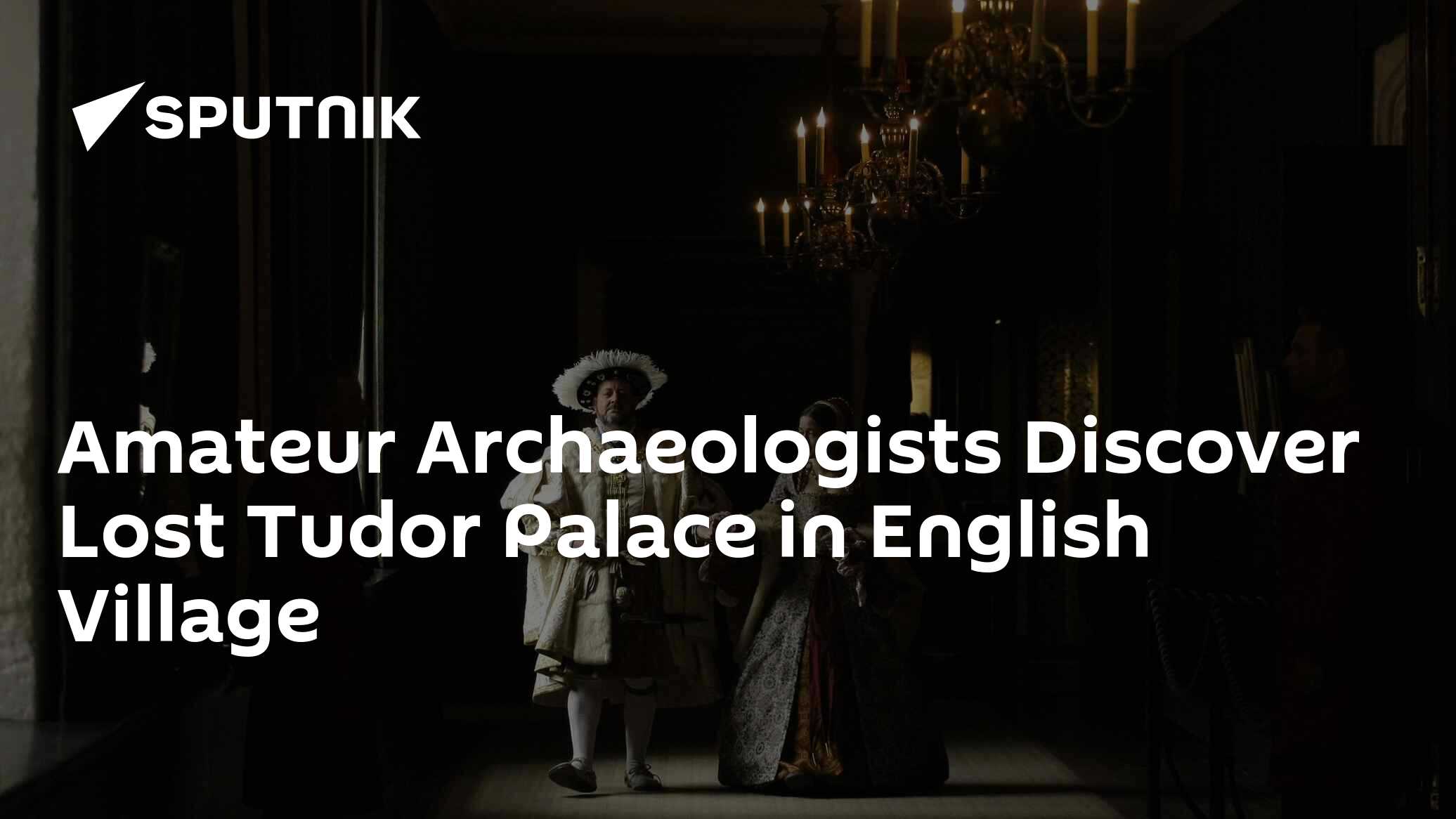 Amateur Archaeologists Discover Lost Tudor Palace in English Village