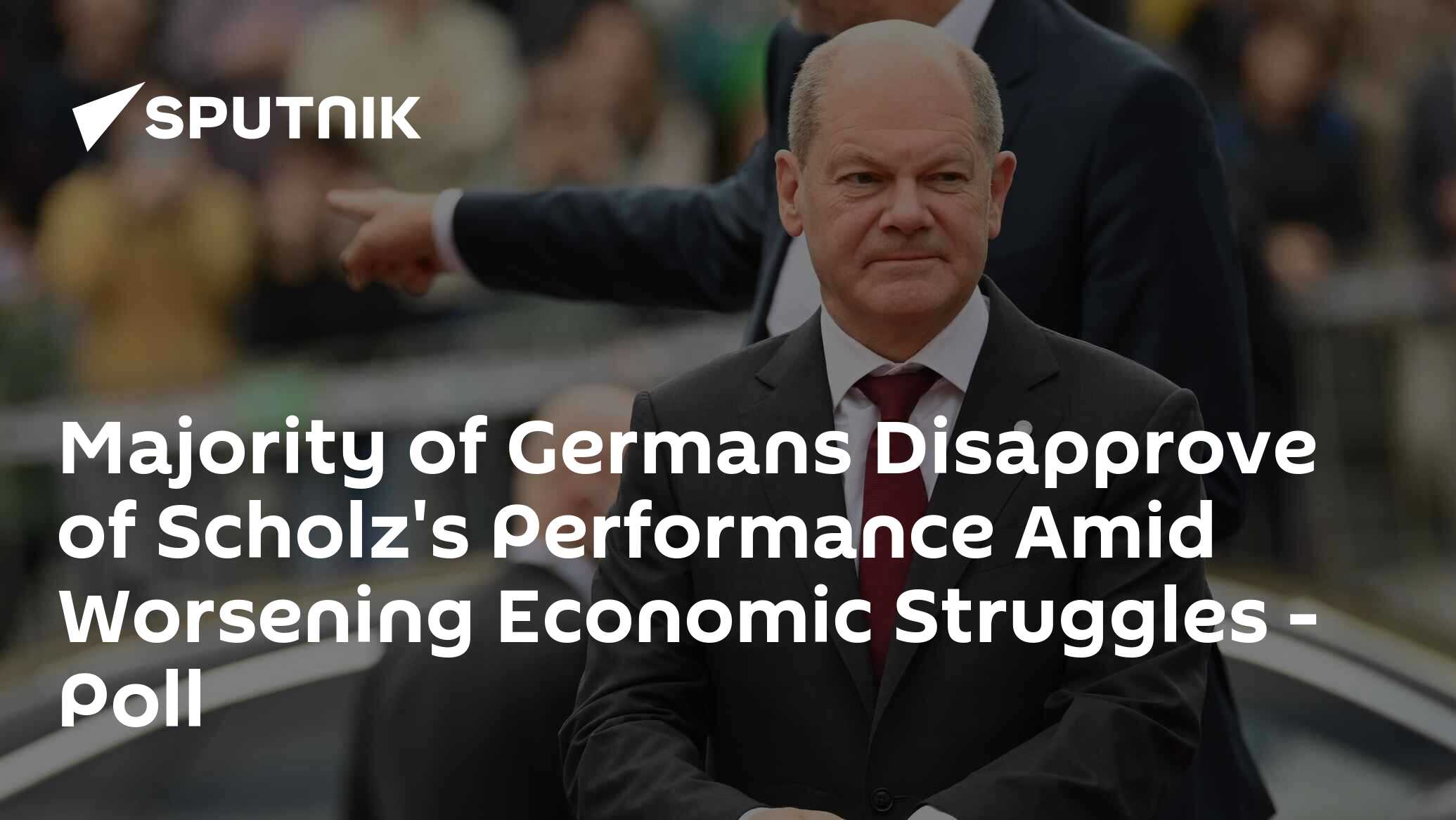 Majority of Germans Disapprove of Scholz's Performance Amid Worsening ...