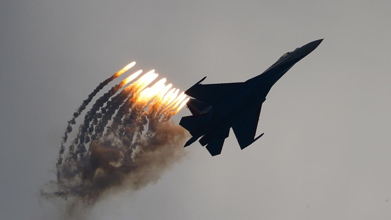 What is the Sukhoi Su-35 Super Flanker and How Many Does Russia Have?