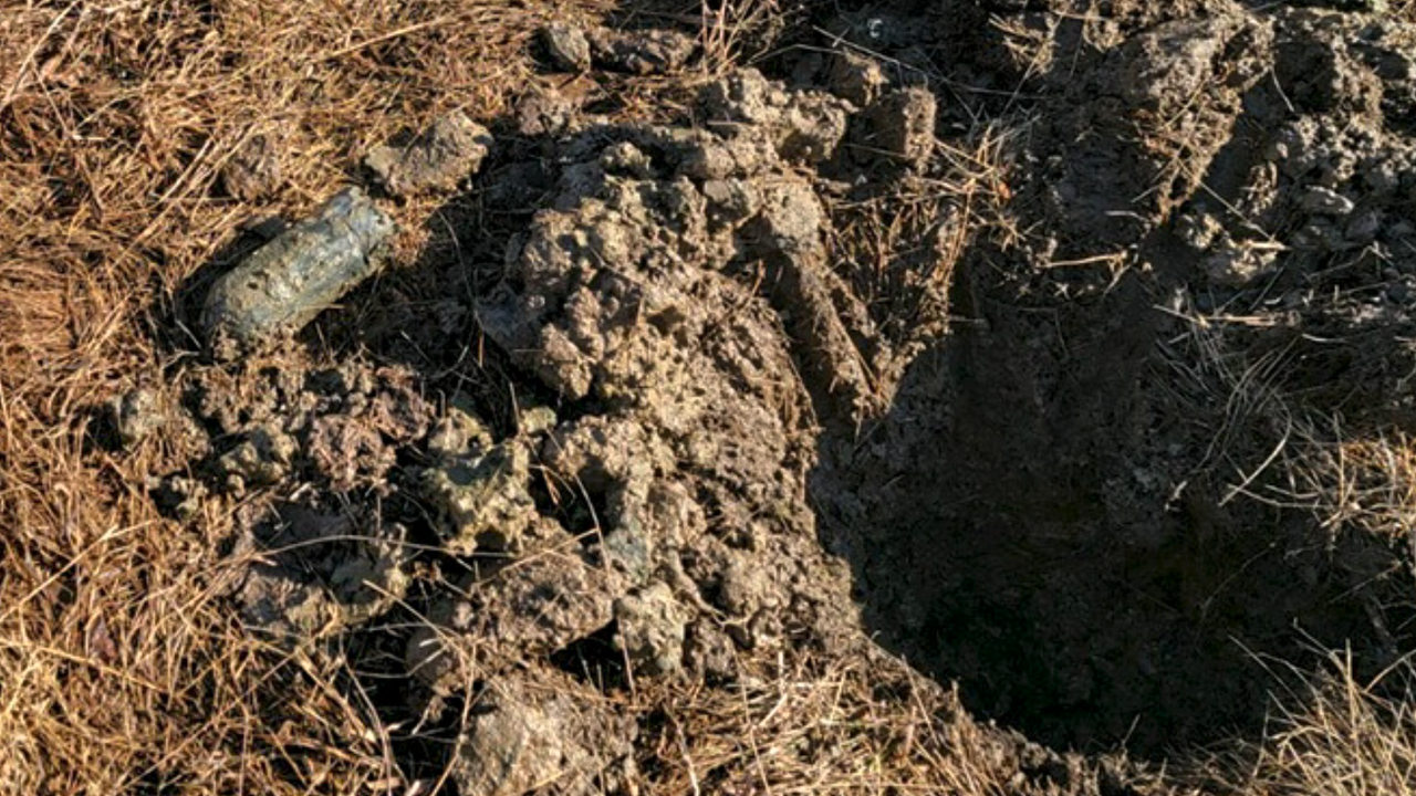 One Shell of a Find: Bomb Squad Called After Civil War-Era Artillery ...