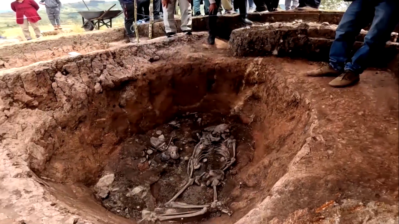 Ancient Priest's Tomb Found in Northern Peru