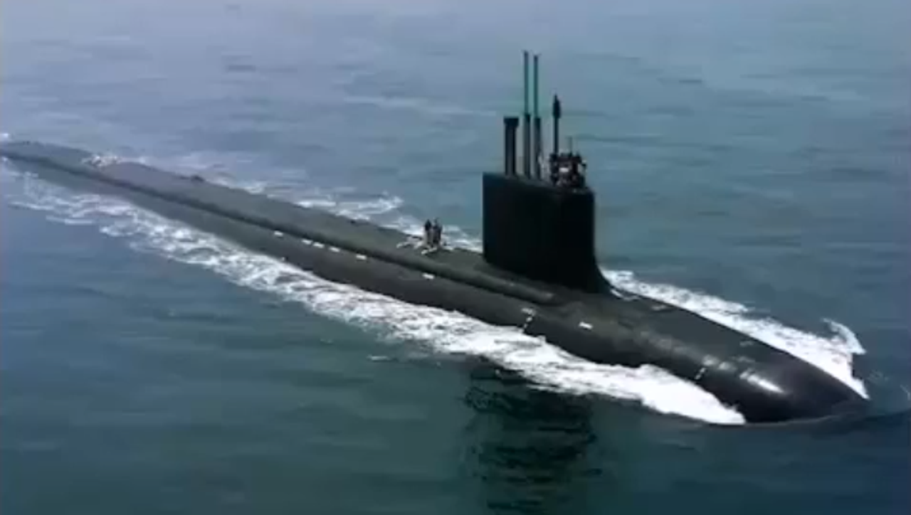 Iranian Navy Forced US Nuclear Submarine to Surface, Change Track in ...