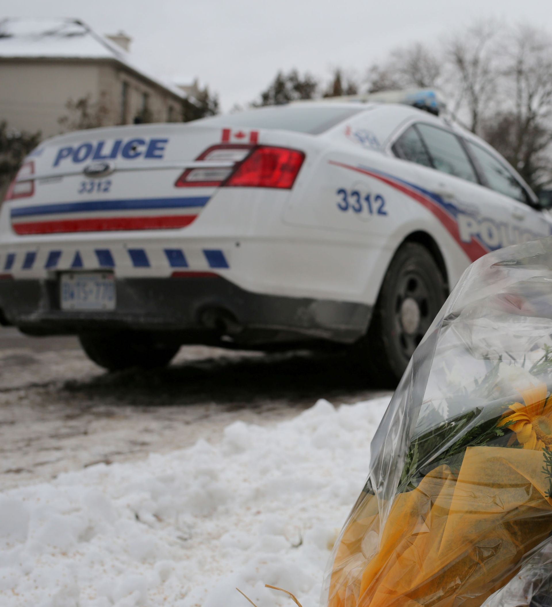 Police Confirm One Dead, Several Injured in Shooting in Downtown Ottawa ...